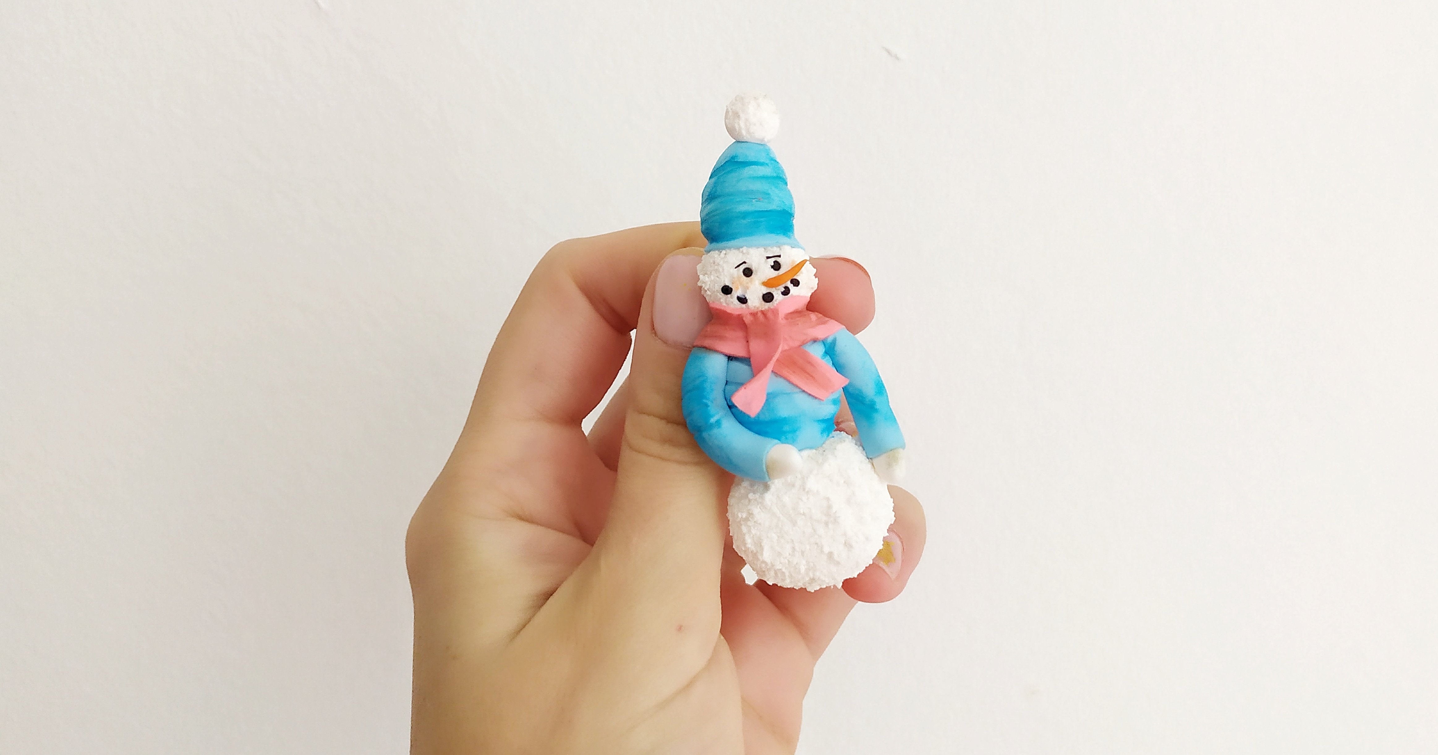 Mini Snowman made from FIMO | STAEDTLER